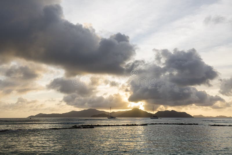 Praslin View, Seychelles stock image. Image of ocean - 45782971