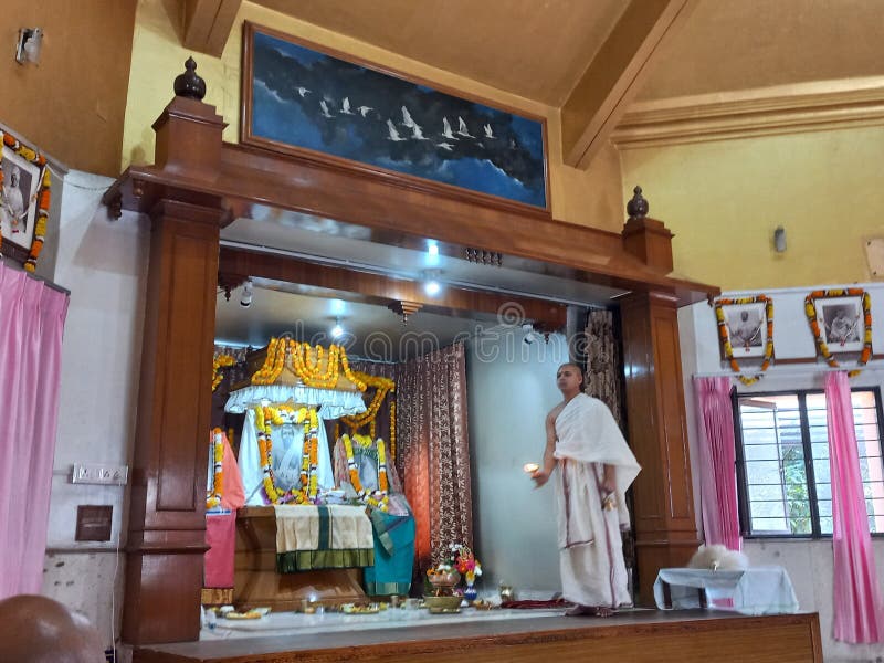Aarti in Progress at the Ramakrishna Mission in Jammu Editorial ...