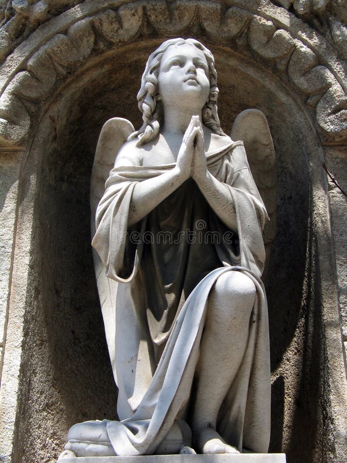 150+ Praying angel Free Stock Photos - StockFreeImages