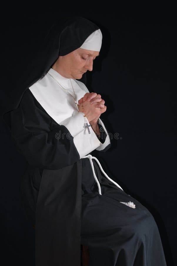 Praying nun stock photo. Image of white, rosary, black - 3157578