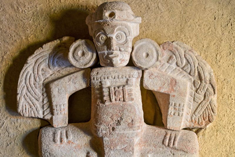 Pre-Columbian Maya Sculpture Stock Image - Image of sculpture ...