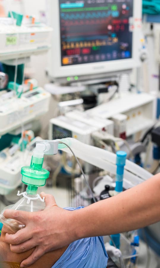 Pre Oxygenation Chin Lift Position with Holding Oxygen Mask Stock Photo ...