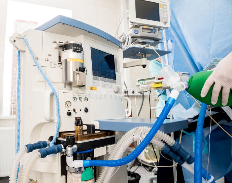 Pre Oxygenation for General Anesthesia in Surgery Room Stock Photo ...