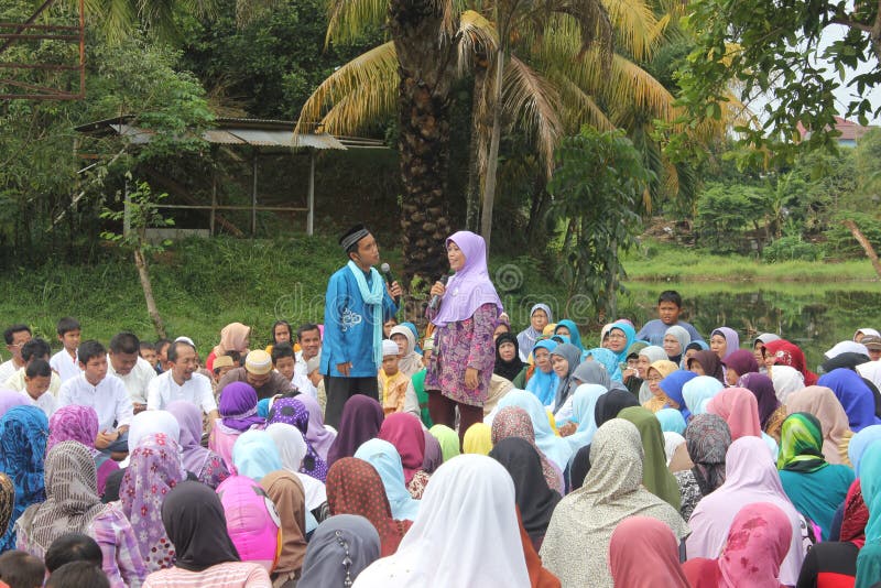 A Preacher Deliver Lectures Editorial Stock Image - Image of preacher ...