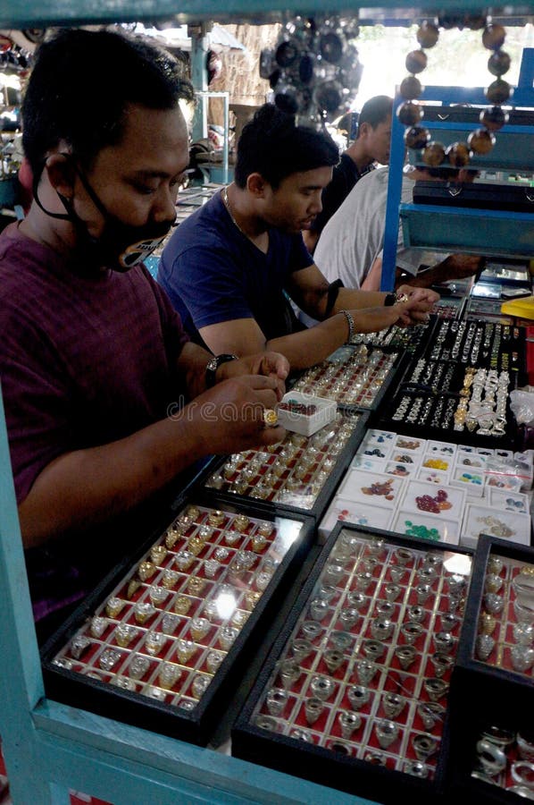 Precious stones editorial stock photo. Image of making - 41074343