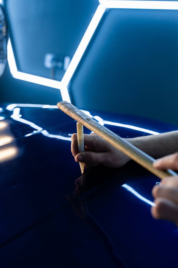 Precision Tapping Tool Refines Car Surface during Paintless Dent Repair ...