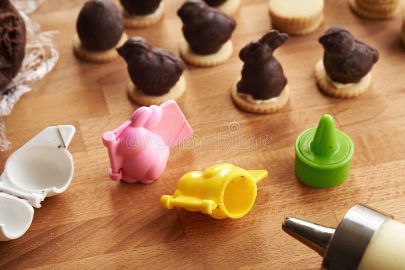 Preparation of Bunny, Chicken and Egg Shaped No-bake Easter Cookie ...