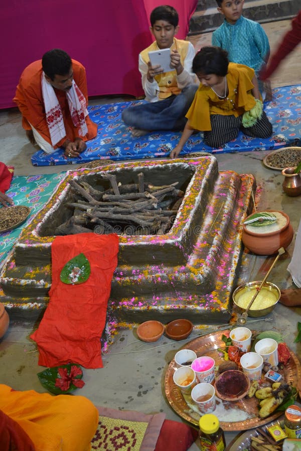 Preparation of hawan editorial image. Image of preparation - 180498145