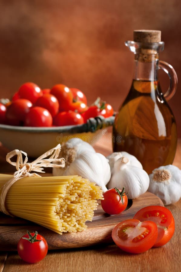 Spaghetti preparation stock photo. Image of recipe, italian - 1305120