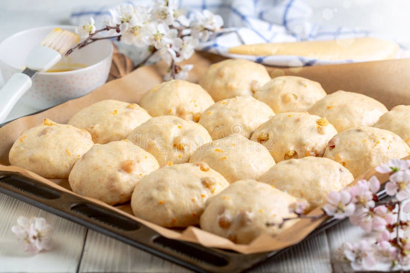 English Easter buns stock photo. Image of baker, rising - 244679918