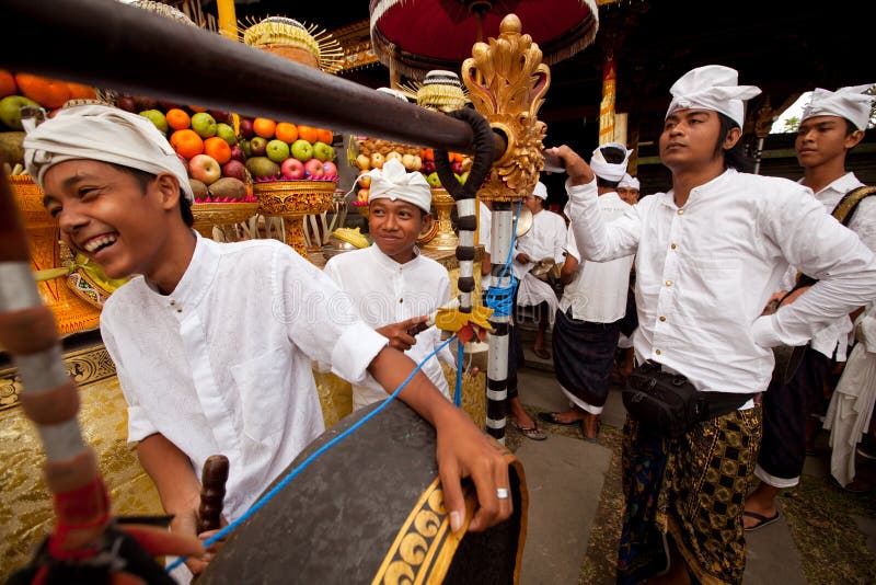 Preparing for Nyepi - Balinese New Year Editorial Photo - Image of ...