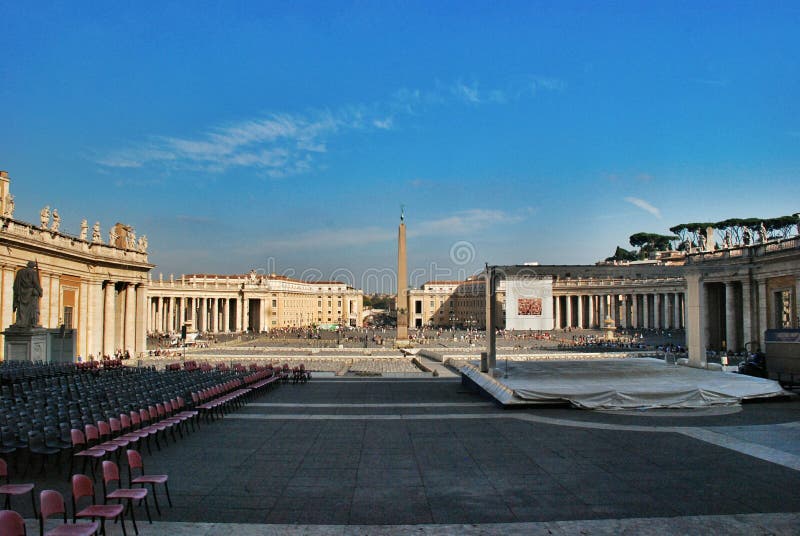 Preparing for the Speech of the Pope in the Square at St. Peters ...