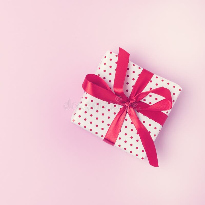 Present on a Pink Background Horizontal Copy Space Background with Gift ...