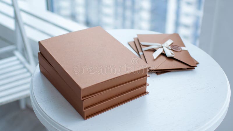 Presentable Bronze Gift Box and Certificate, Discount Gift Voucher for ...