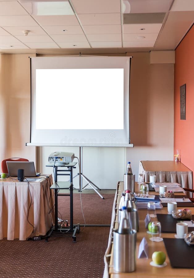 Presentation with Lcd Projector Stock Image - Image of audiovisual ...