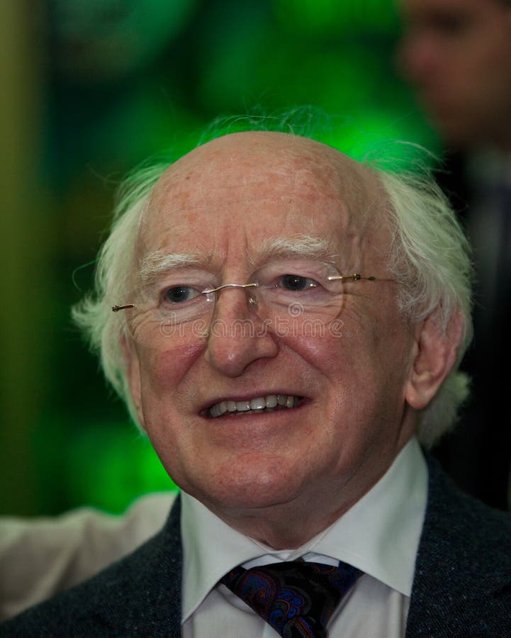President Michael D Higgins Redactionele Stock Foto - Image of volvo ...