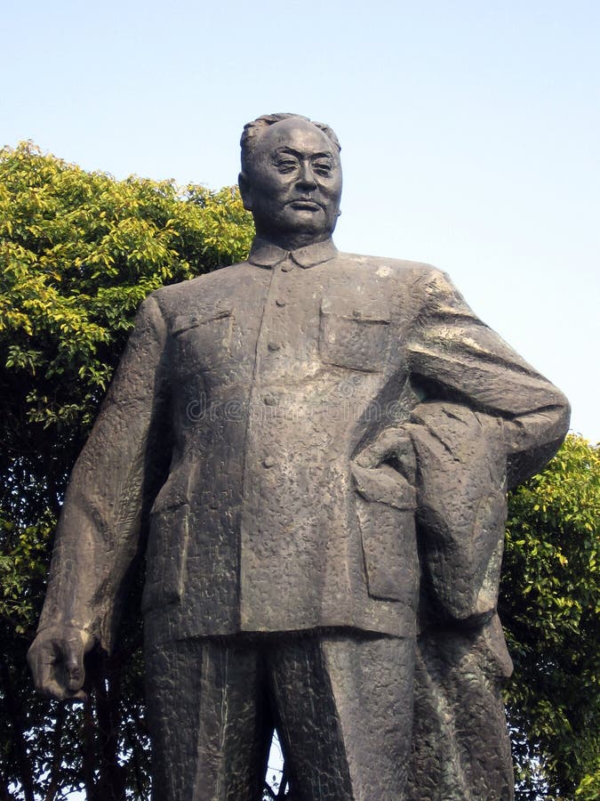 Mao Zedong imagen de archivo. Imagen de estatuario, comunista - 4002253