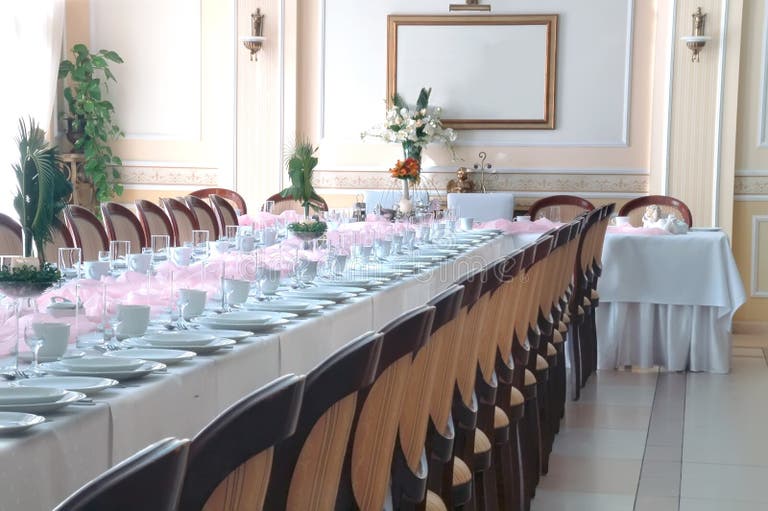 Presidential Chairs by Table Stock Photo - Image of room, long: 3455988