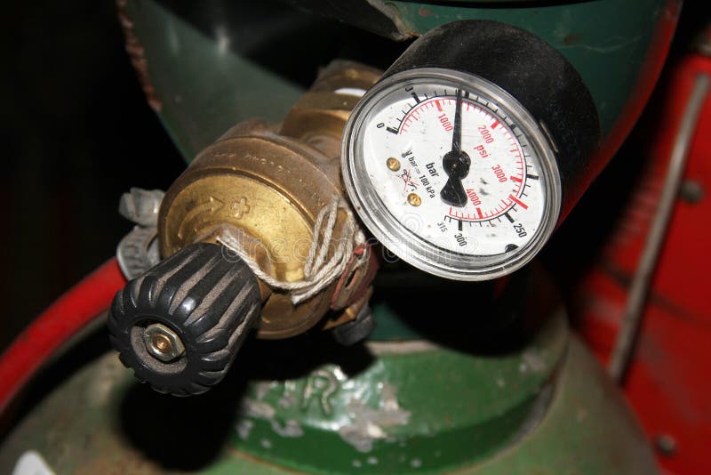 Pressure gauge. stock image. Image of cylinder, pressure - 13294527
