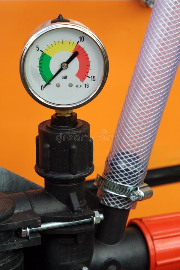 Pressure gauge stock image. Image of round, face, garage - 1489063