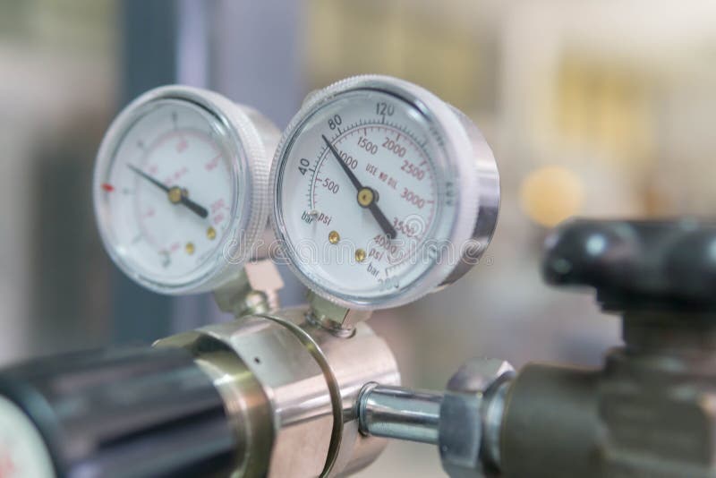 Pressure Gauge, Pressure Gauge on a Gas Regulator in a Laboratory ...