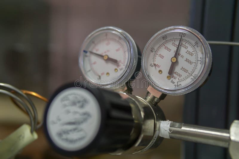 Pressure Gauge, Pressure Gauge on a Gas Regulator in a Laboratory ...