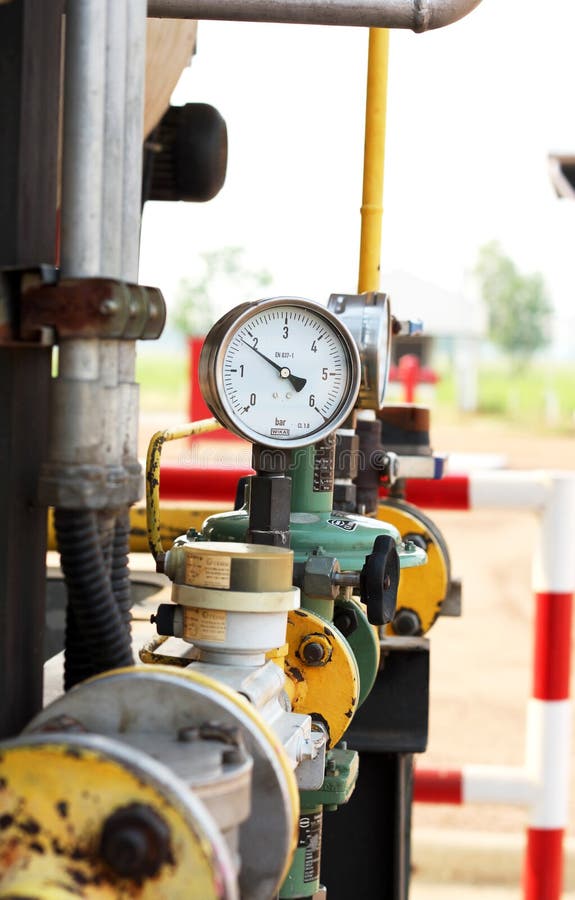 Pressure Gauge, Measuring Instrument Close Up. Editorial Photo - Image ...