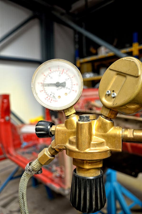 Pressure gauge tools stock image. Image of industry, metering - 31905109