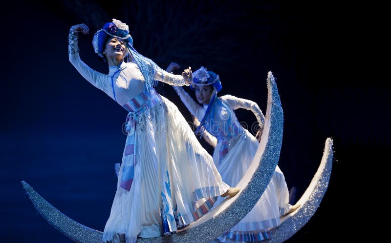 Pretty Chinese Dancing Girl Editorial Stock Photo - Image of people ...