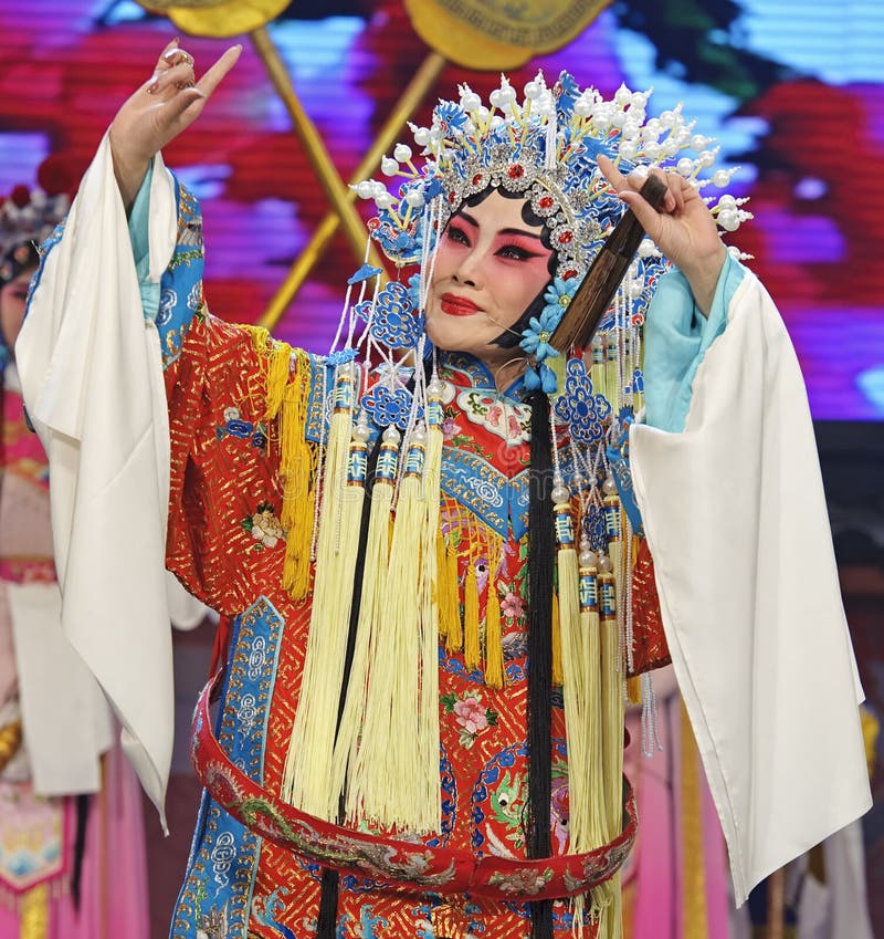 Pretty Chinese Opera Actress with Rich Adornment in Head Editorial ...