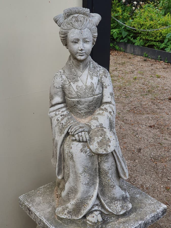 Geisha statue stock photo. Image of japan, people, person - 9702574