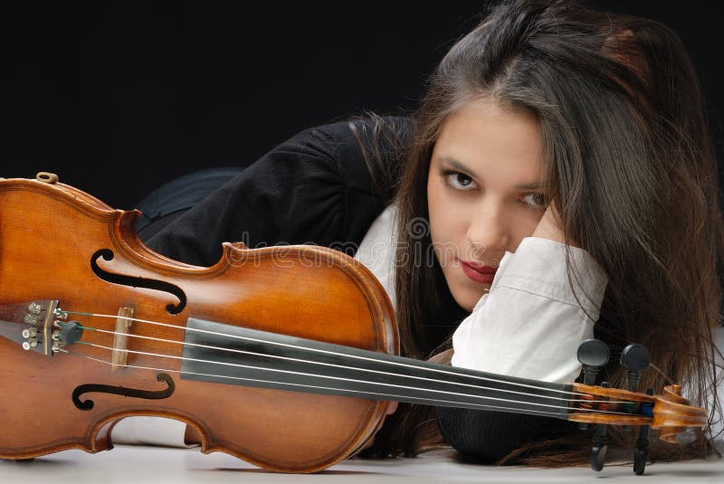 Pretty girl with violin stock image. Image of solo, musician - 21479263