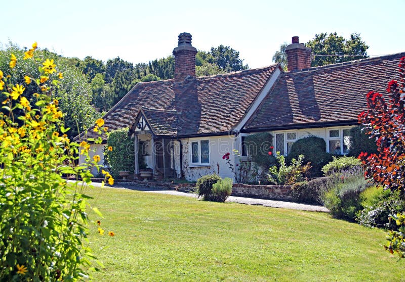 Kent chocolate box cottage stock photo. Image of border - 25568798