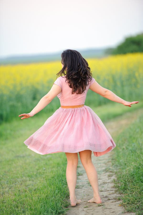 208 Girl Spinning Sunset Field Stock Photos - Free & Royalty-Free Stock ...