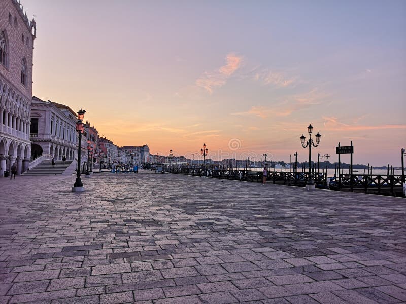Pretty Sunrise Above Venice Editorial Stock Image - Image of walkway ...