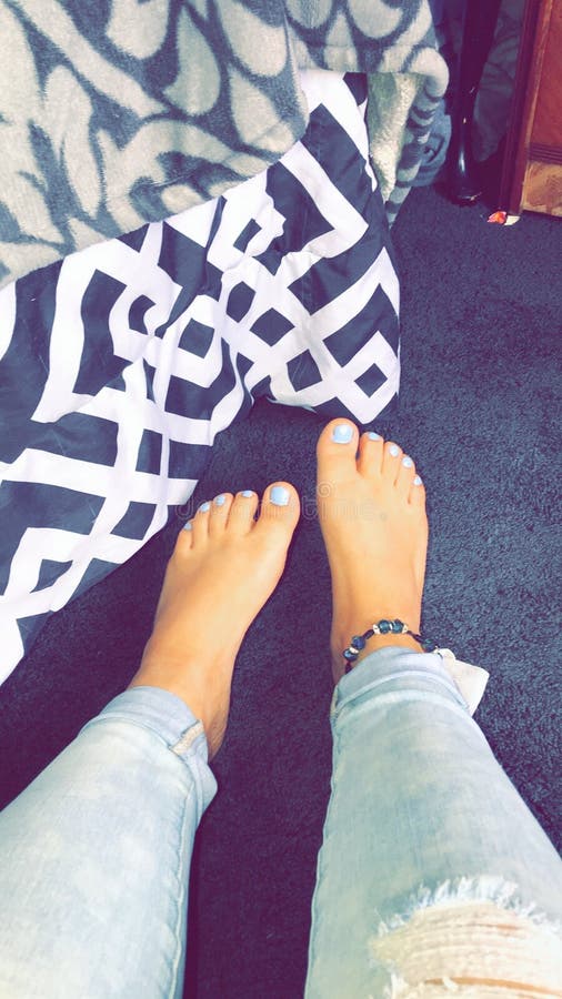 Pretty Pretty Toes for Real Stock Image - Image of pretty, real: 179793815