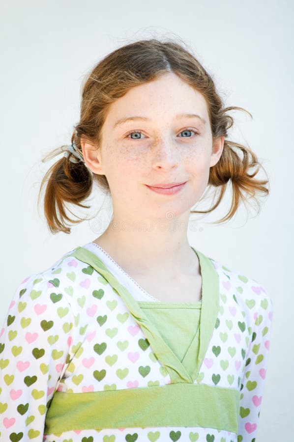 Pretty tween aged girl stock image. Image of smile, head - 19525759