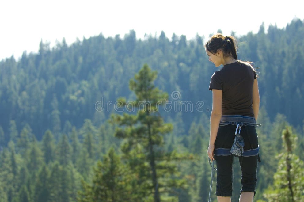 Pretty Young Woman on Cliff Stock Photo - Image of hiking, hike: 21935484