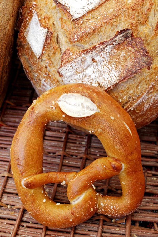 Bretzel stock image. Image of gentile, bavarian, basket - 32851821