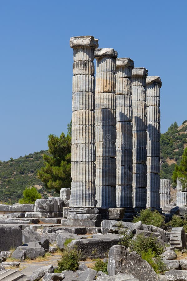 Priene columns stock image. Image of priene, pytheos - 32790083