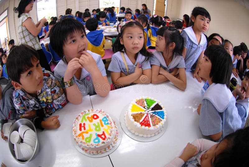 Primary School Students Organize Birthday Parties in the School Canteen ...