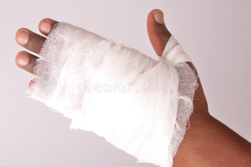 Primeiros socorros foto de stock. Imagem de dedos, ferido - 10557404