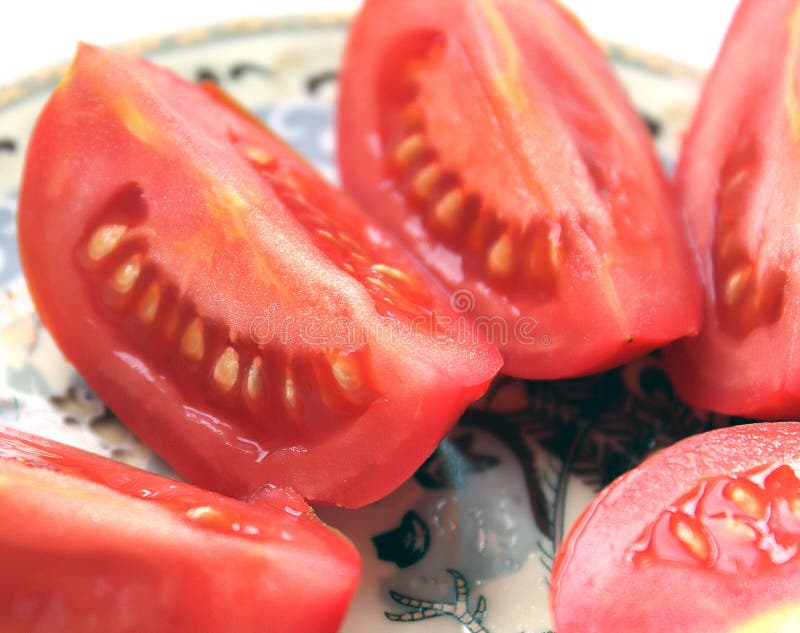 Primer Cortado De Los Tomates Verduras Imagen de archivo - Imagen de ...