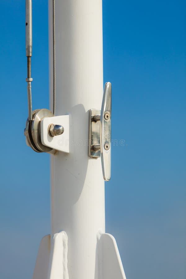 Primer De La Asta De Bandera Imagen de archivo - Imagen de parte, asta ...