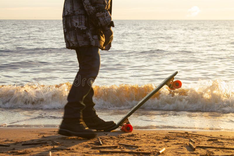 Primer De Los Pies De Los Skateres Imagen de archivo - Imagen de pies ...