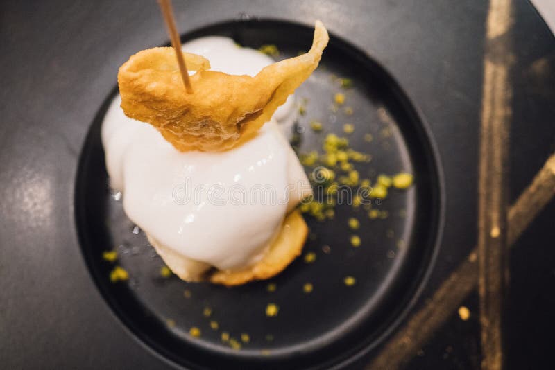 Primer Plato Delicioso De La Boda Imagen de archivo - Imagen de verdes ...