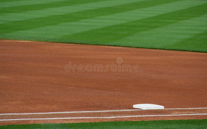 Primera base imagen de archivo. Imagen de deporte, corrida - 4946703