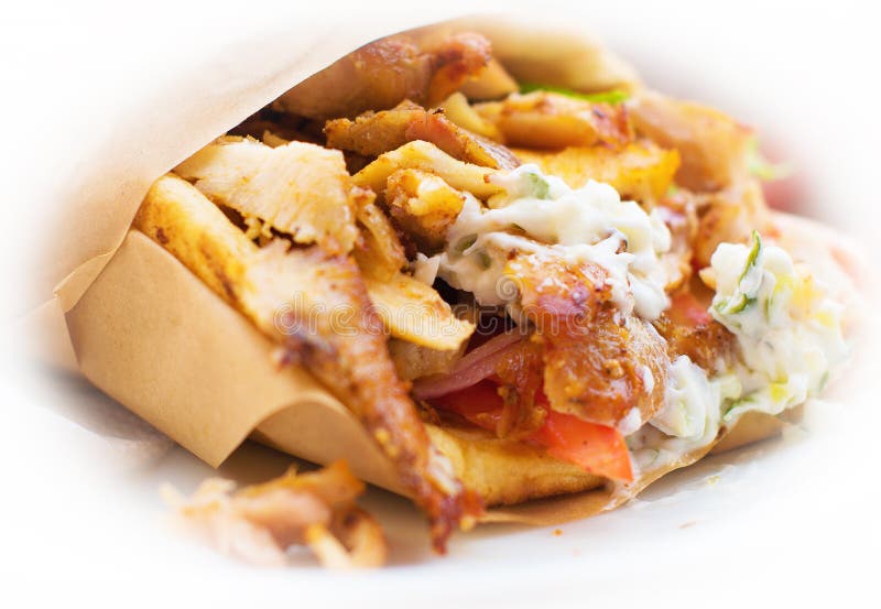 Primo Piano Di Greco Pita Gyros Immagine Stock - Immagine di ristorante ...