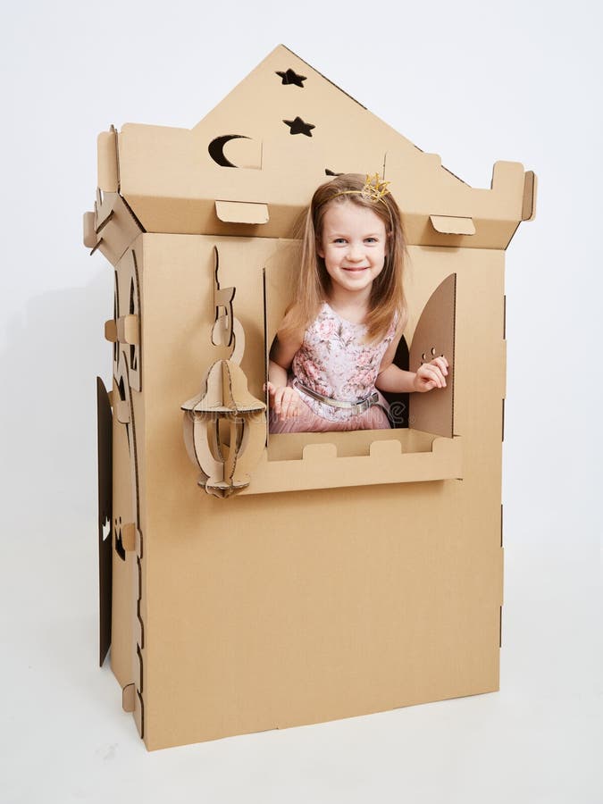 The Princess Play with Cardboard Castle Tower. Stock Photo - Image of ...