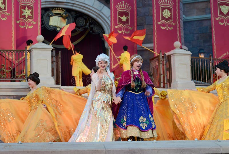 Principessa Congelata Disney Elsa Immagine Editoriale - Immagine di ...